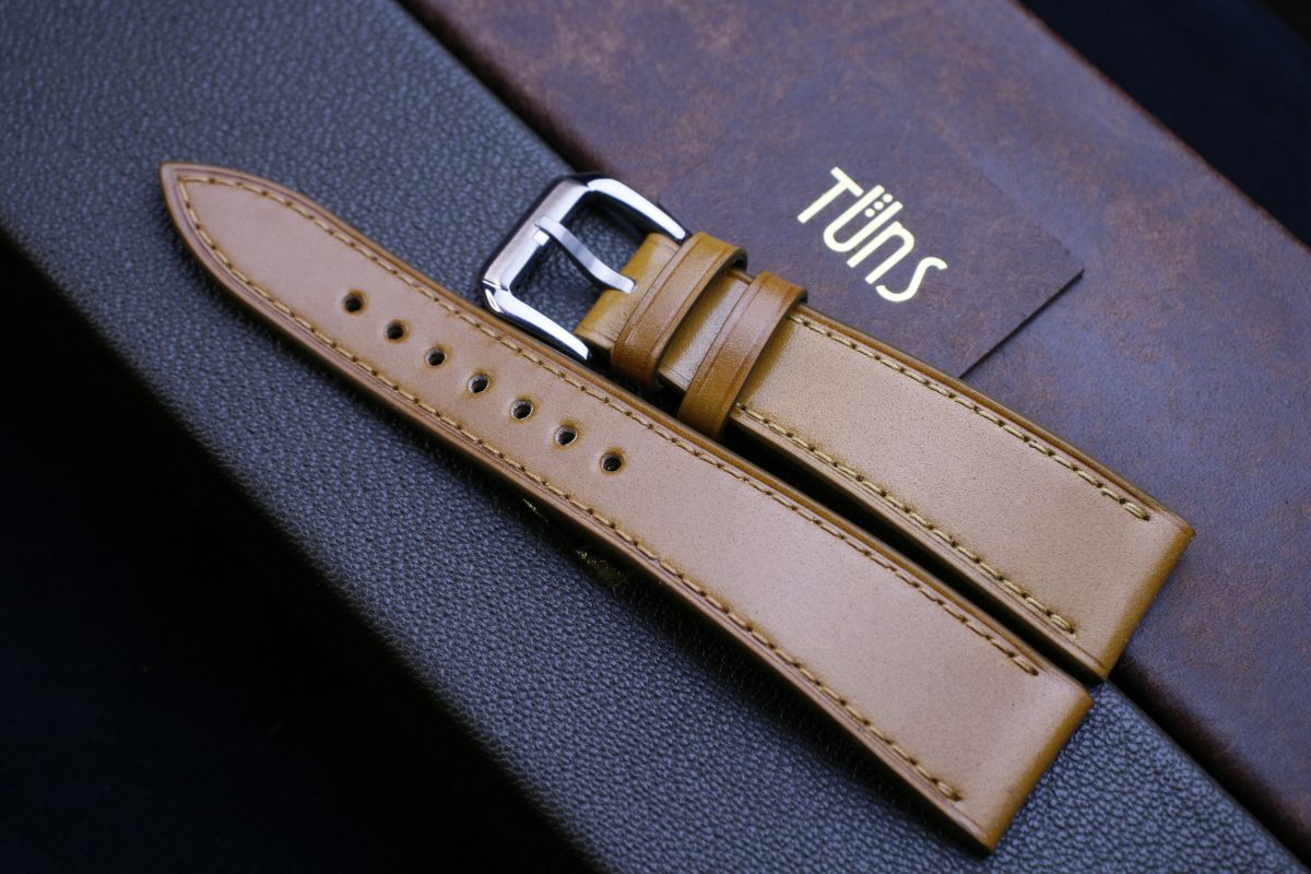 Shell cordovan shinki leather , Tan watch strap – TUNS Store