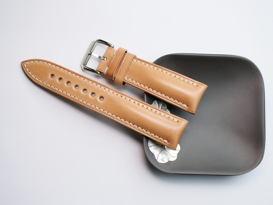 Shell cordovan shinki leather , natural watch strap – TUNS Store