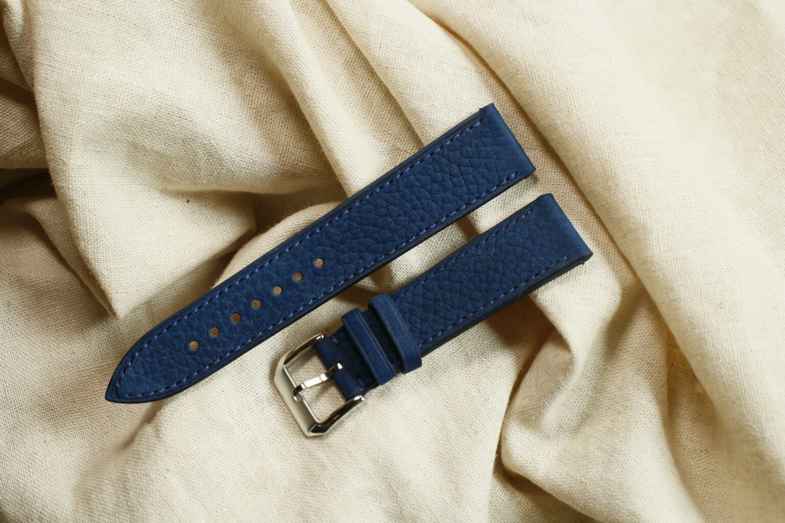 Nubuck navy watch strap – TUNS Store